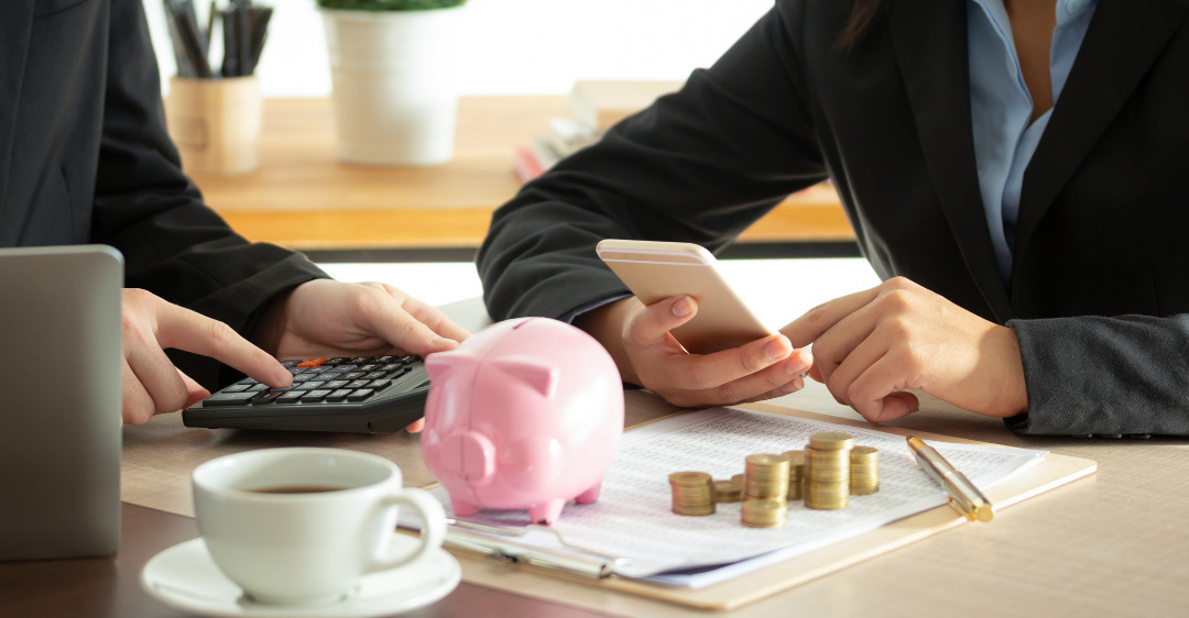 What is Cost Management? Definition, Steps and Benefits